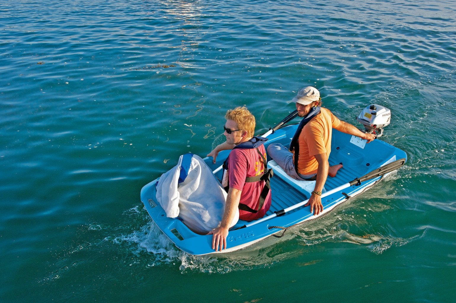 TAHE MARINE SPORTYAK 245 BLUE
